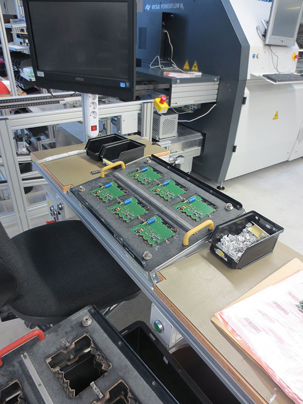 THT-Assembly - Kingspan STG Industrieelektronik - Your EMS service ...